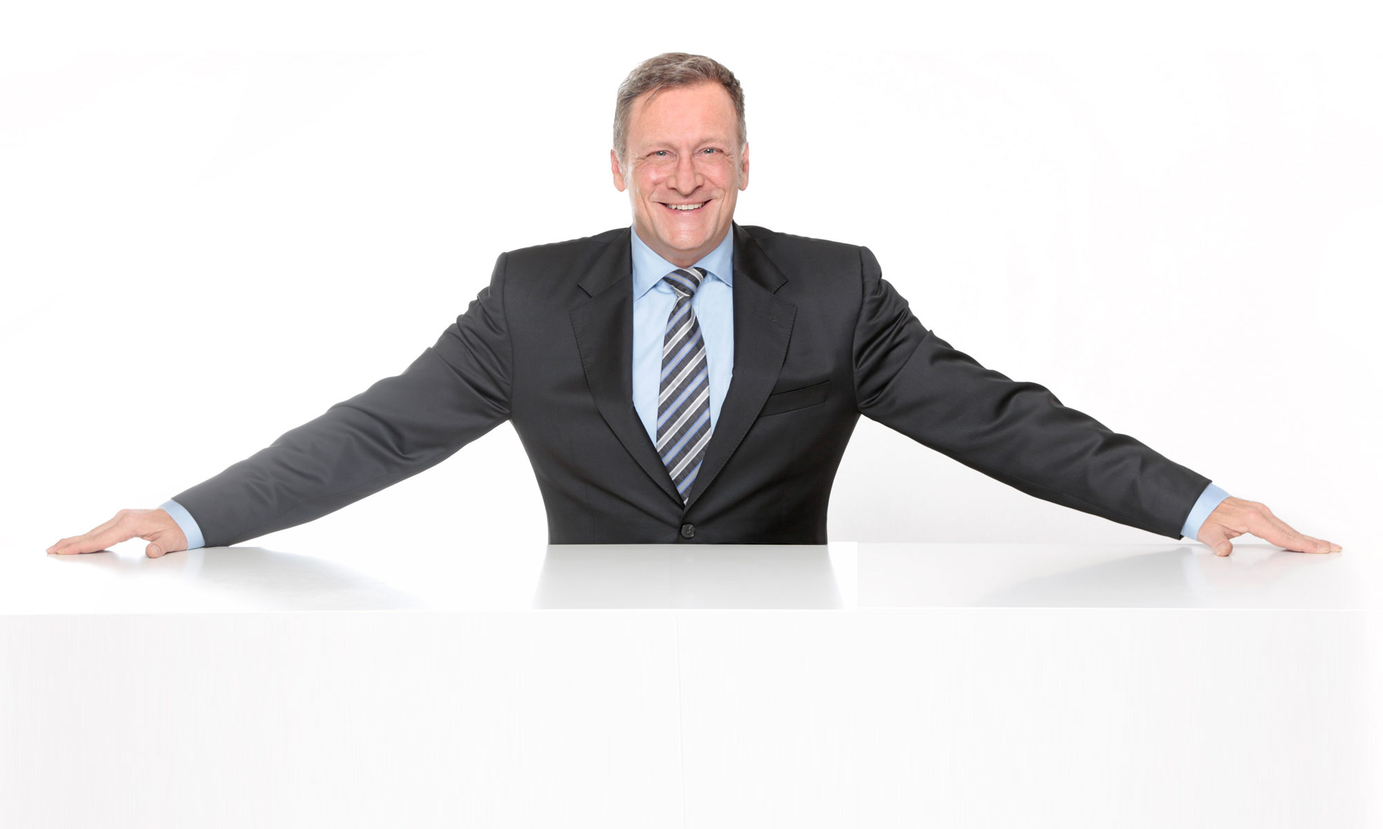 Innovations for company management and leadership